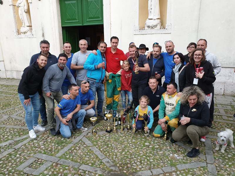 SKRADINSKI POSLOVNO-SPORTSKI RIŽOT - Auto-Tim